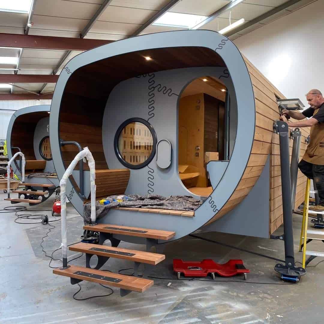 Anthropods: Off-Ground Glamping Structures for Elevated Experiences ...