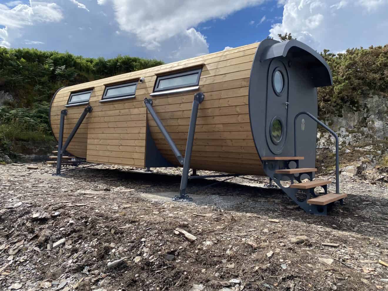 Anthropods: Off-Ground Glamping Structures for Elevated Experiences ...