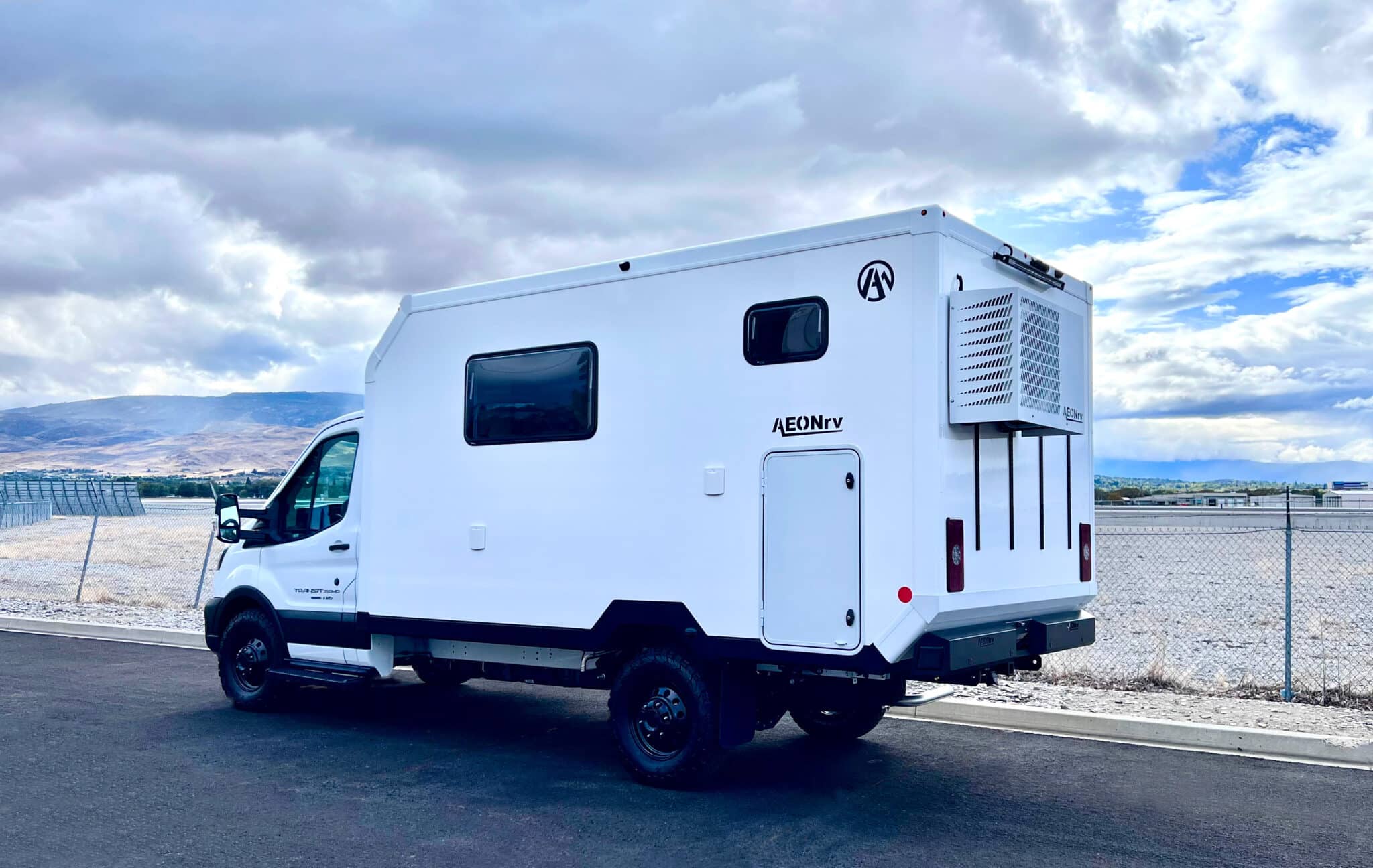 AEONrv’s 2023 Model: A Pioneering Leap in Off-Road, All-Season ...