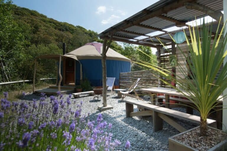 Exploring the Unique Glamping Experience at Nyth Robin in Snowdonia ...