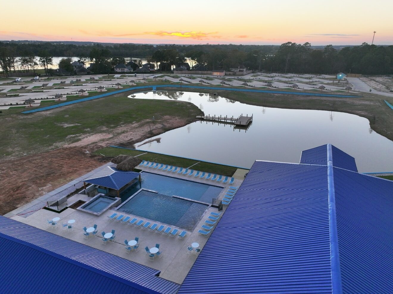 Twisted Parrot Luxury RV Resort Set to Open Near Lake Conroe - Modern ...